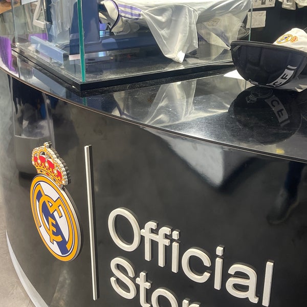 Real Madrid Official Store - Gran Vía - 31 Gran Vía
