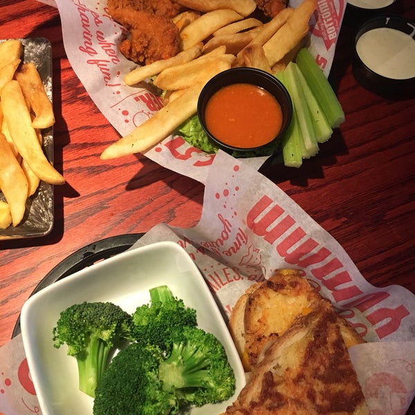 Red Robin Clucks And Fries