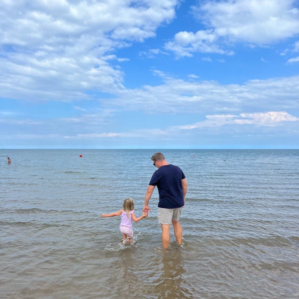 Clark Street Beach - 1811 Sheridan Rd