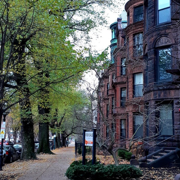 Brookline, MA - 10 tips from 2462 visitors