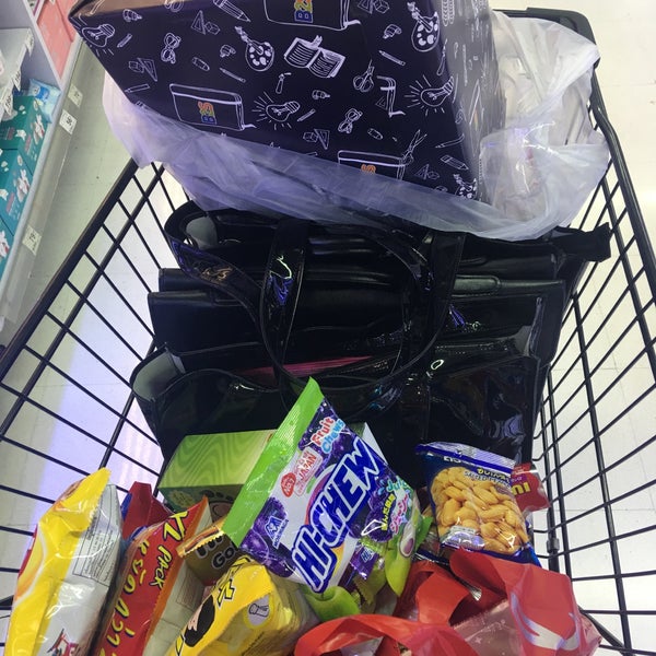 Photos at Tops Food Hall (ท็อปส์ ฟู้ด ฮอลล์) - 28 tips