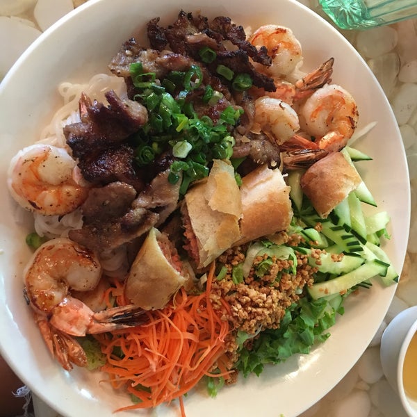 Jenni Pho - 7855 S Rainbow Blvd
