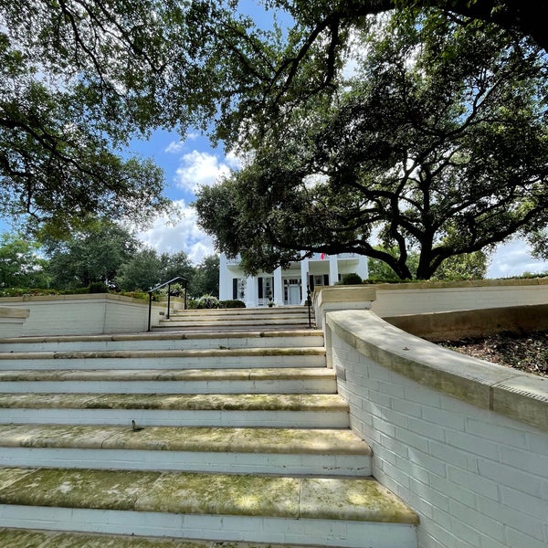 Texas Governor's Mansion - Downtown Austin - Austin, TX