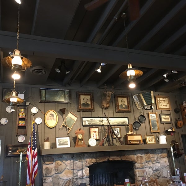 Cracker Barrel Old Country Store - American Restaurant in Far West Side