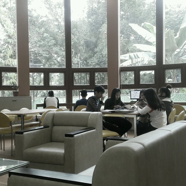 Quezon City Public Library - Library in Quezon City