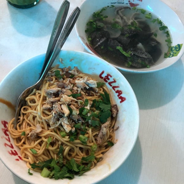 Baso Linggarjati - Indonesian Meatball Restaurant in Bandung