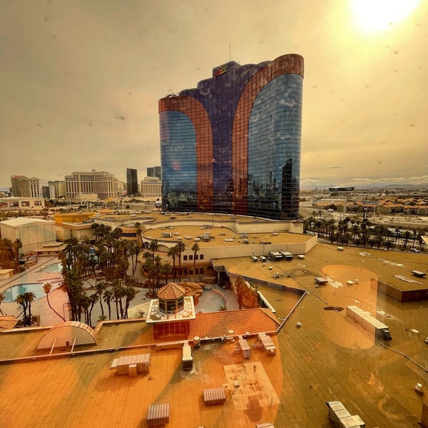 Rio Sports Book Deli - 13 tips