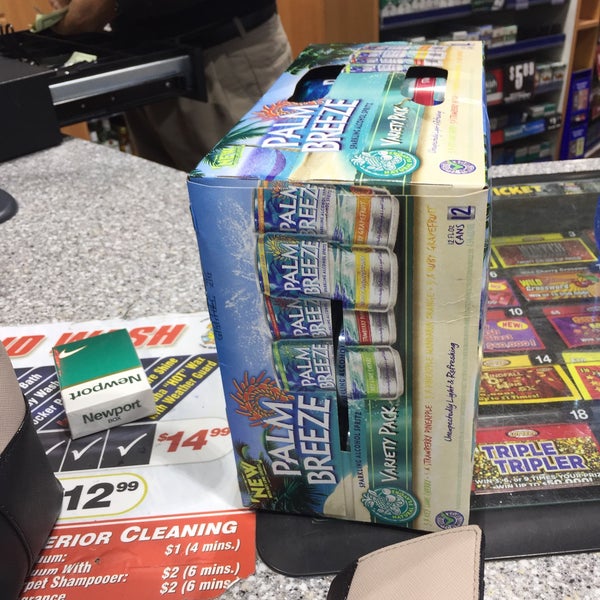 Bucky's Express - Convenience Store