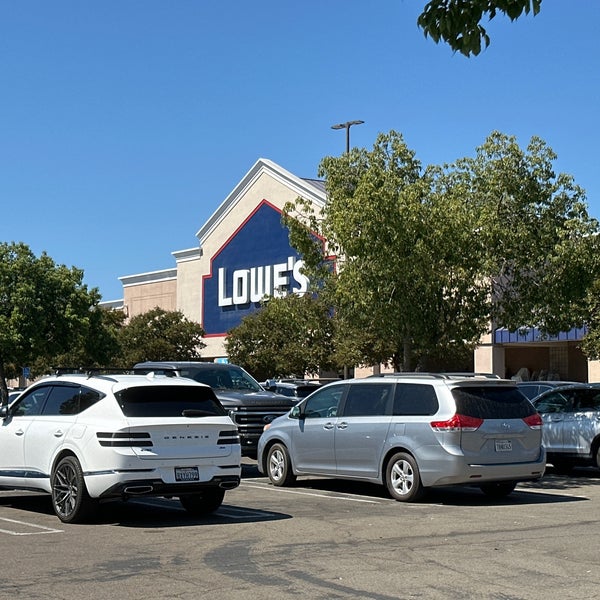 Lowe's - Hardware Store