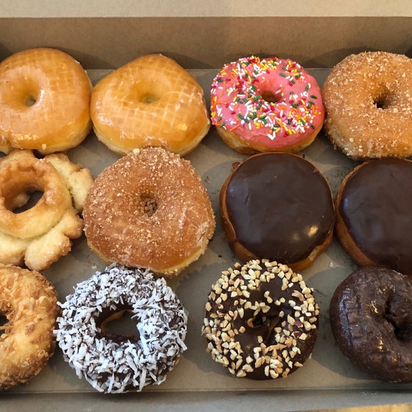Bosa Donuts - Donut Shop in Mesa