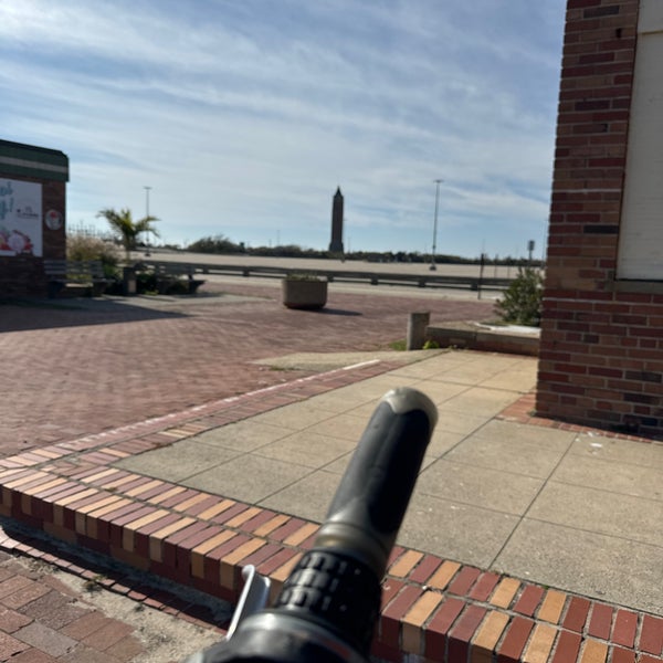 Jones Beach Water Tower - Monument in Wantagh