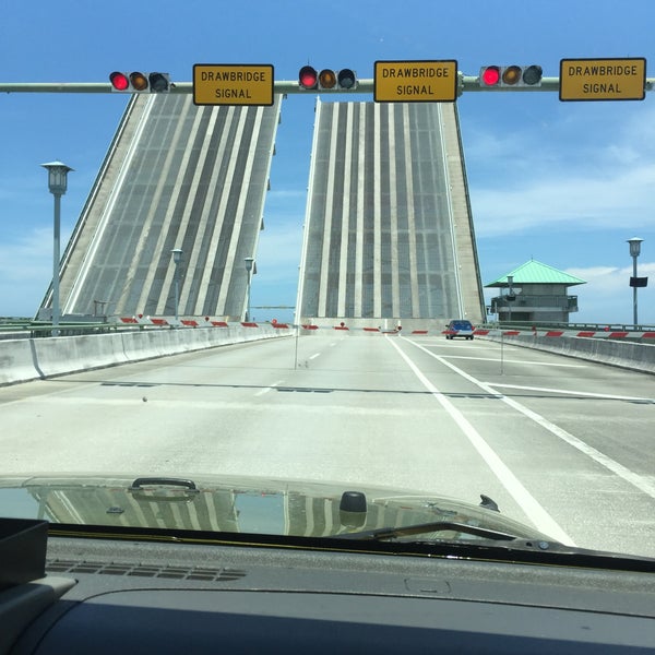 Draw Bridge Over The Intracoastal Waterway - Donald Ross Rd.
