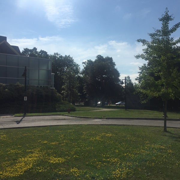 The Assembly Hall - 1 tip from 147 visitors