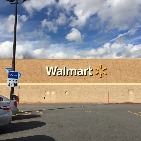 Walmart Supercenter - 26 tips from 1223 visitors
