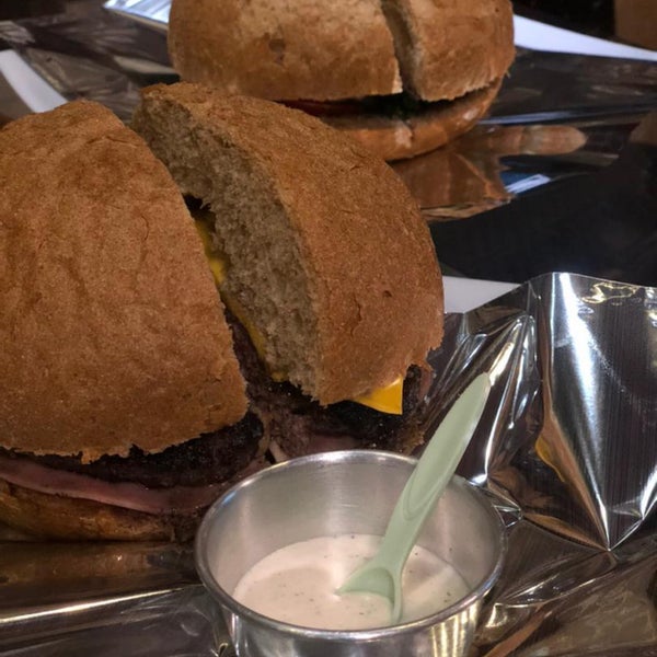 کافه رستوران بن بست | Bonbast Cofee Restaurant - منطقه ۵ - 13 tips from ...