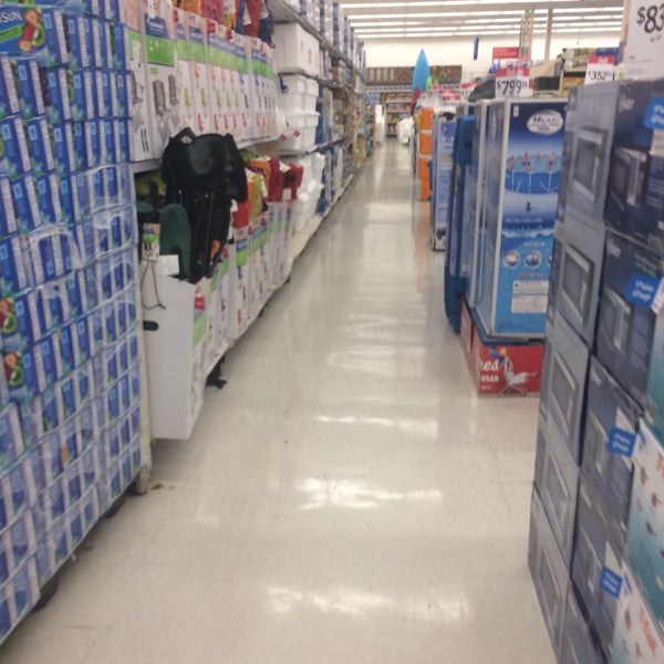 Kmart (Now Closed) - Department Store in Bayamon