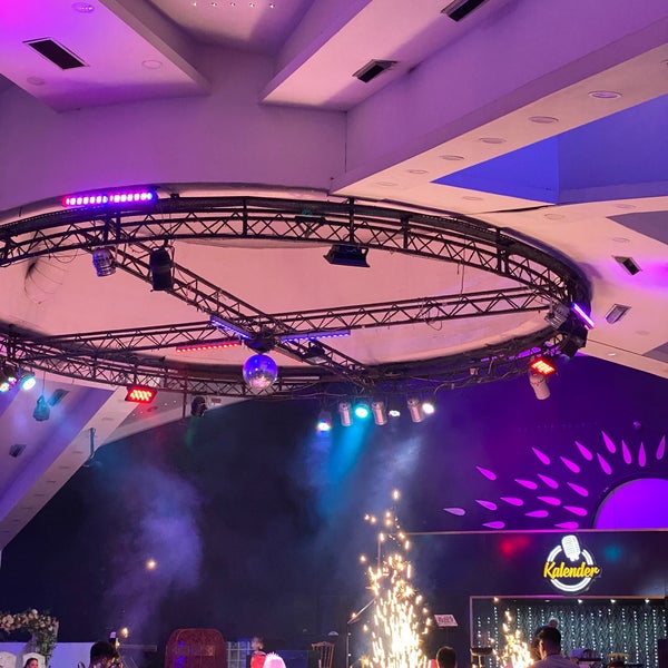 Kalender Plaza - Arts and Entertainment