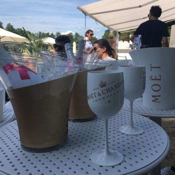 Photos at Ku'damm Beach - Grunewald - Berlin, Berlin