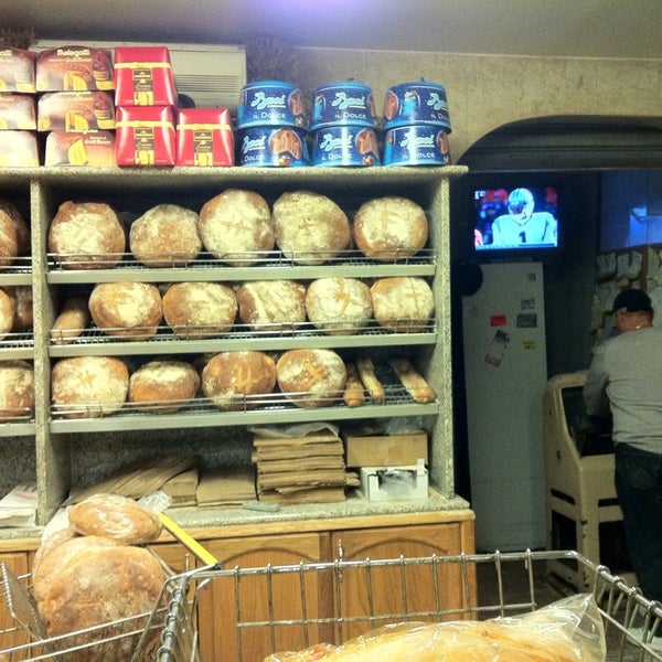 Photos at Napoli Bakery - Williamsburg - 13 tips