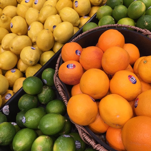 Publix - 4801 Park Blvd N