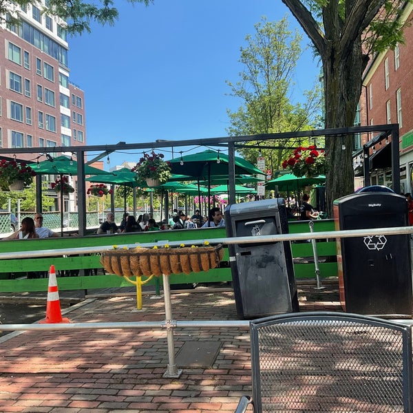 Central Square - Neighborhood