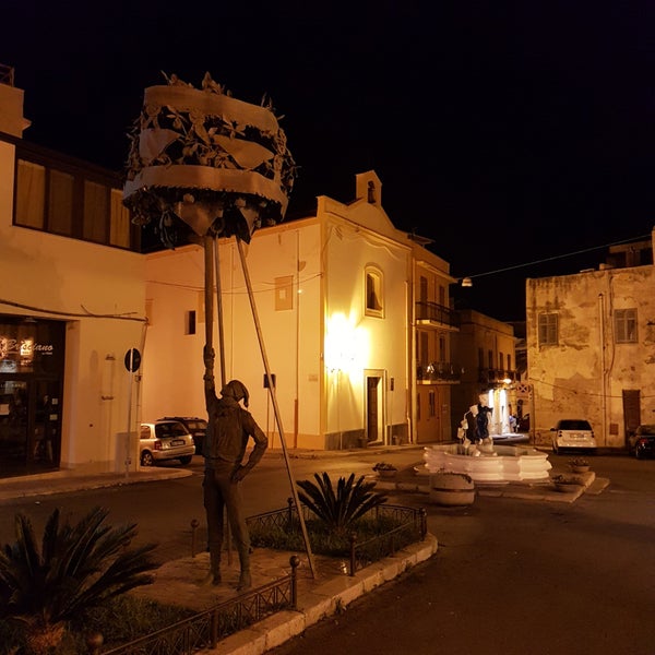 Terrasini - 3 tips from 497 visitors