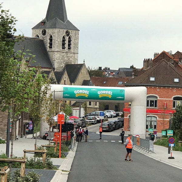 Gemeentehuis Dilbeek - Gemeenteplein 1