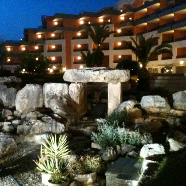 Dolmen Resort Hotel - 8 tips from 719 visitors