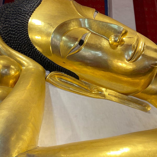 วัดพระนอนจักรสีห์วรวิหาร (Wat Phra Non Chaksi) - 24 tips