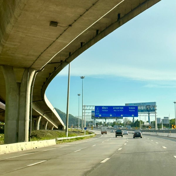 ทางหลวงพิเศษหมายเลข 7 (Motorway 7) - Motorway 7