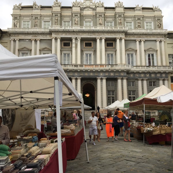Piazza Matteotti - Centro Est - Genova, Liguria