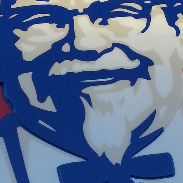 Taco Bell/KFC - Fried Chicken Joint in Long Beach