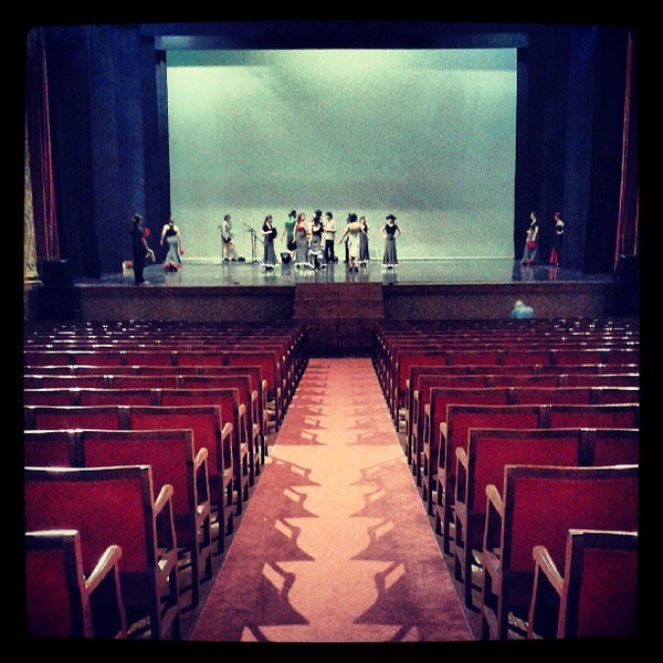 Teatro Comunale Luciano Pavarotti - Opera House