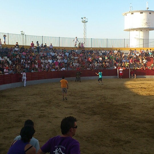 Plaza de toros de Añora - Arts and Entertainment