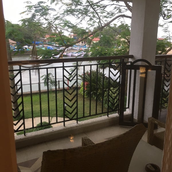 Acron Waterfront Resort - Baga, Goa - 1 tip