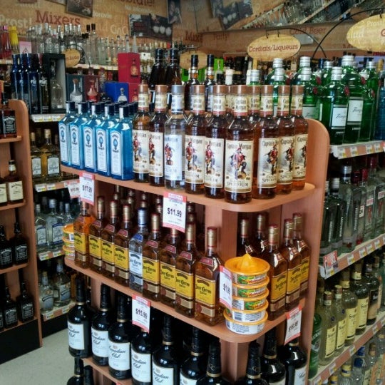 Navarro Discount Pharmacy - Pharmacy in Sunny Isles Beach