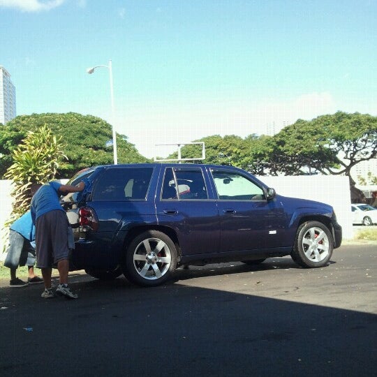 Photos at Kapiolani Express - Automotive Shop in Ala Moana - Kakaako
