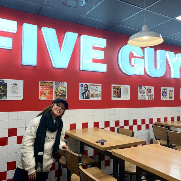 Five Guys - Burger Joint in New York