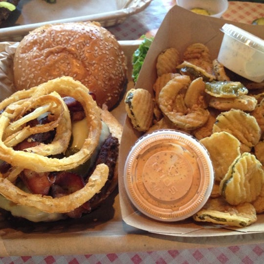 Twisted Root Burger Co. - 310 Abram St #100