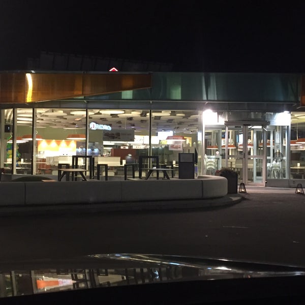 Max Hamburgare - Fast Food Restaurant in Stockholm