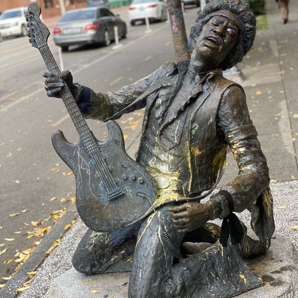 Jimi Hendrix Statue - Capitol Hill - 10 tips from 1231 visitors