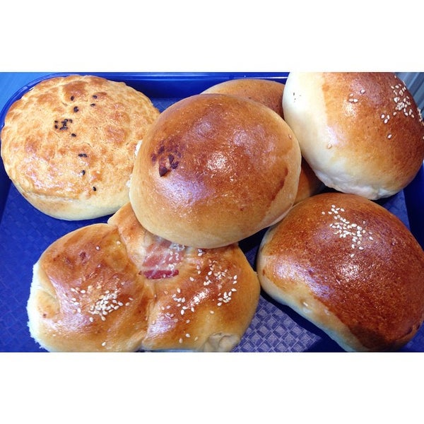 Kin-Kin Bakery & Bubble Tea - Toronto, ON