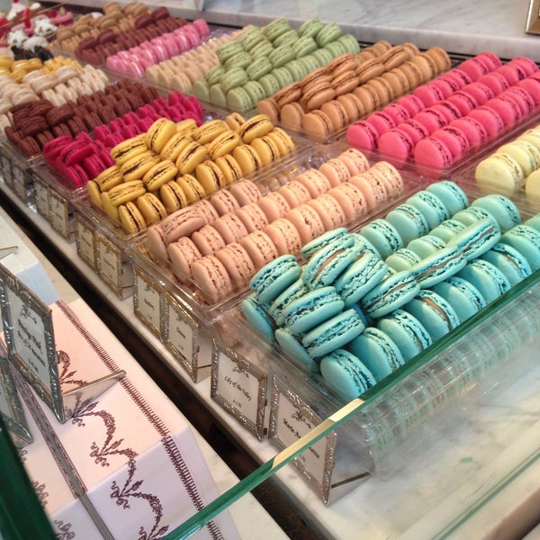 Ladurée - Pastry Shop in Kensington and Chelsea