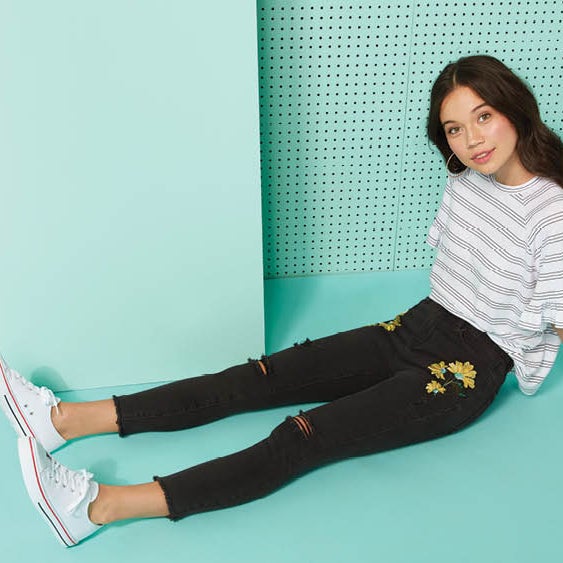 Urban Behavior - Clothing Store in Ste. Foy