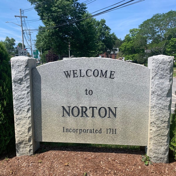Norton, MA - 3 tips from 462 visitors