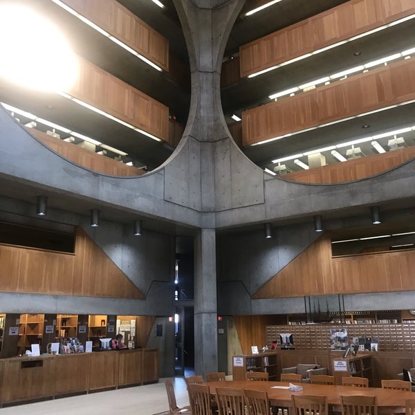 Phillips Exeter Academy Library