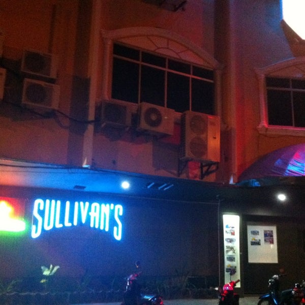 Sullivan's Bar - Bar in Batam