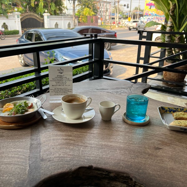 เหนือ