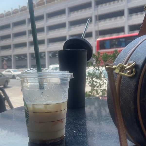 Starbucks (Sanam Tower) (ستاربكس) - Coffee Shop in Kuwait City