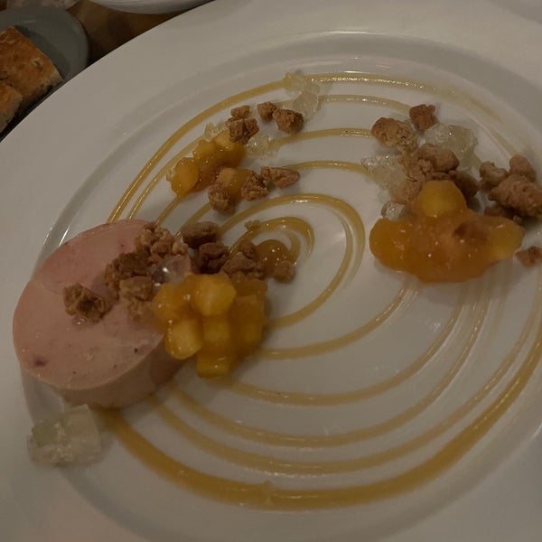 Menton - French Restaurant in Boston